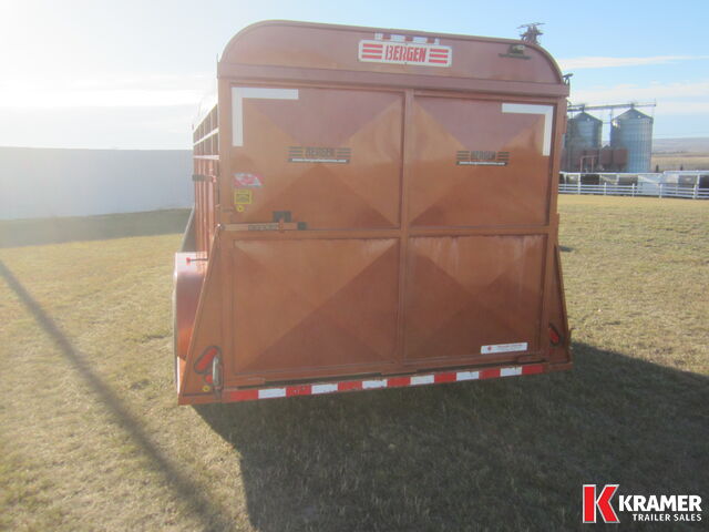 2015 Bergen 16' Gooseneck Stock Trailer- Kramer Trailer Sales