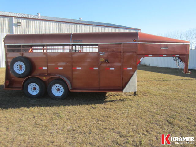 2015 Bergen 16' Gooseneck Stock Trailer- Kramer Trailer Sales
